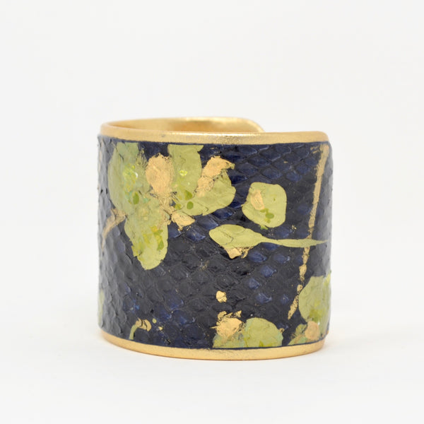 2" Gold Metallic Peridot on Midnight Python – Lema J Design